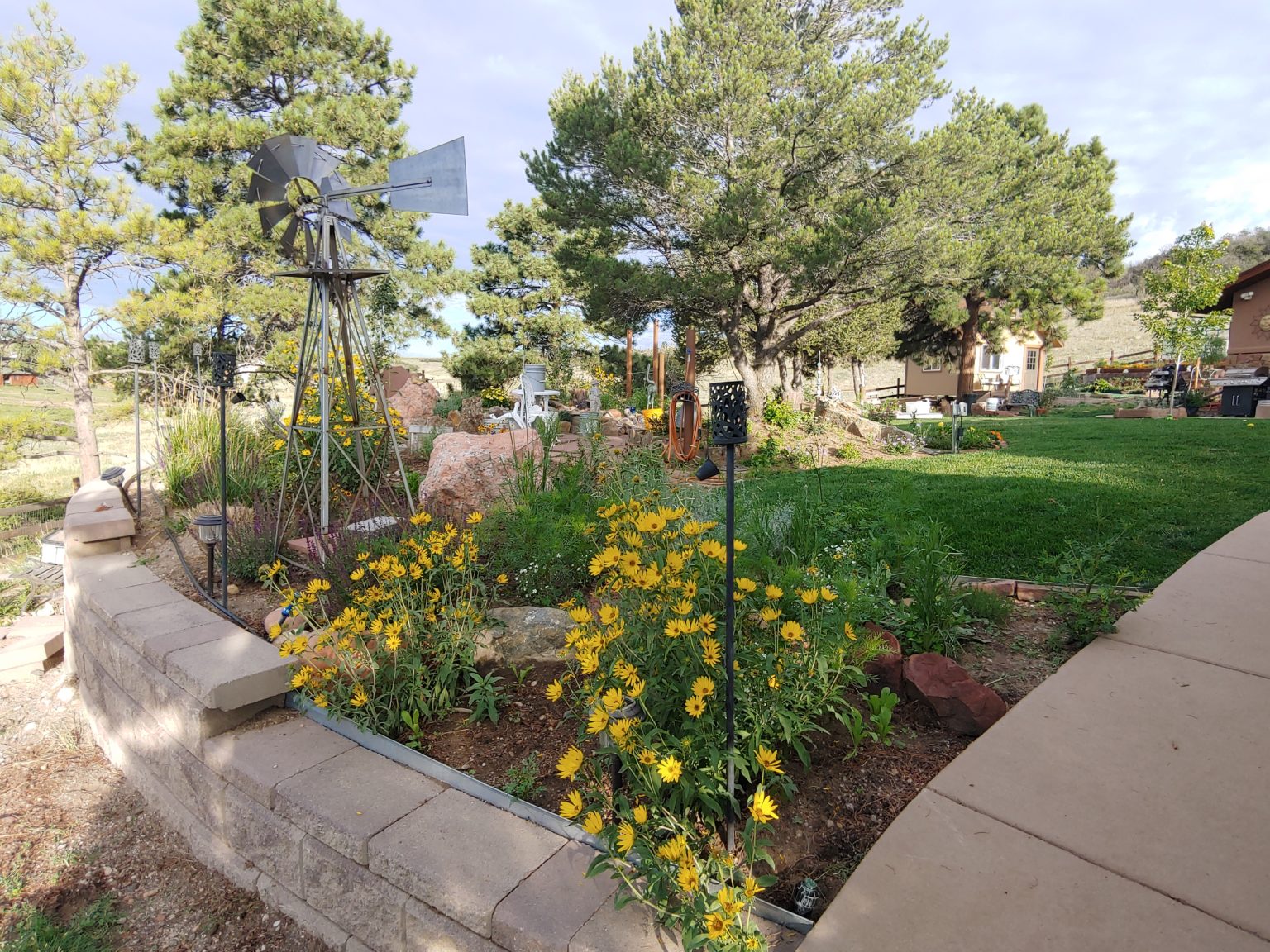 Inspiration Hub - Low Water Gardens Colorado - Waterwise Yards